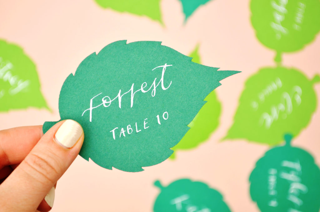 4 DIY Place Card Ideas for Spring Weddings - Cards & Pockets Design ...